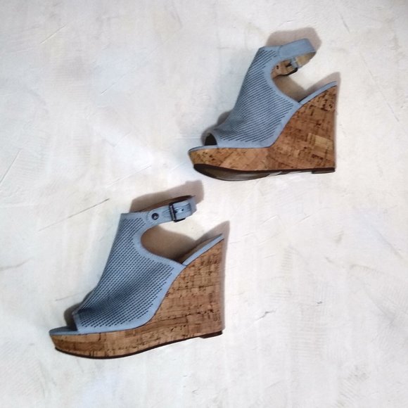 Guess | Shoes | Guess Blue Platform Wedges | Poshmark